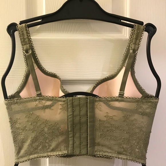 Victoria's Secret | Intimates & Sleepwear | Setvs Balconet Bra 32c ...